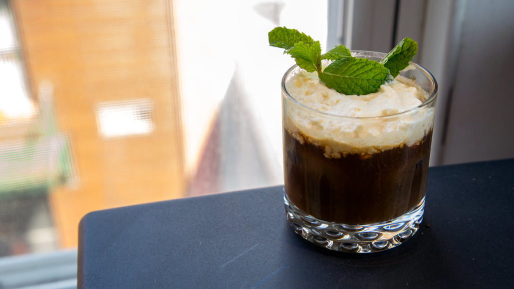 Caffè alla menta: ricetta a casa - ICE Bononia